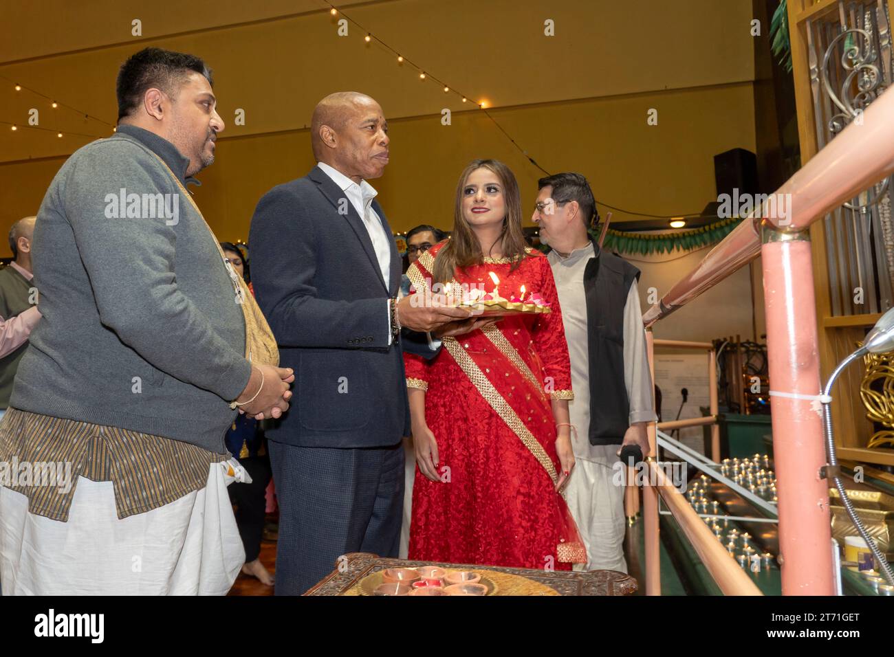 NEW YORK, NEW YORK - NOVEMBER 12: (L-R) Caitanyananda Das, New York ...