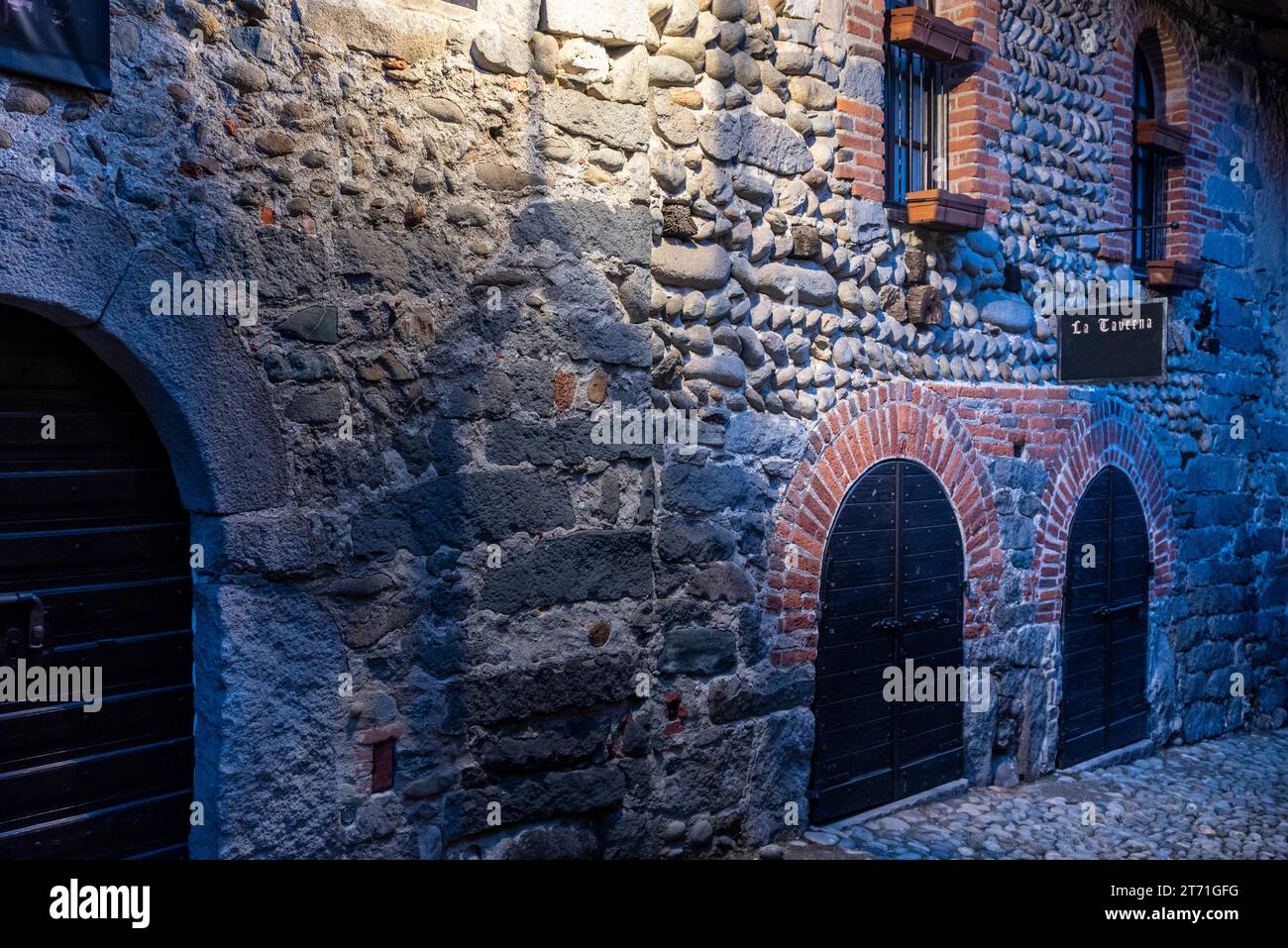 Italy, Recipe of Candelo. Panorama of a medieval village imagine ...