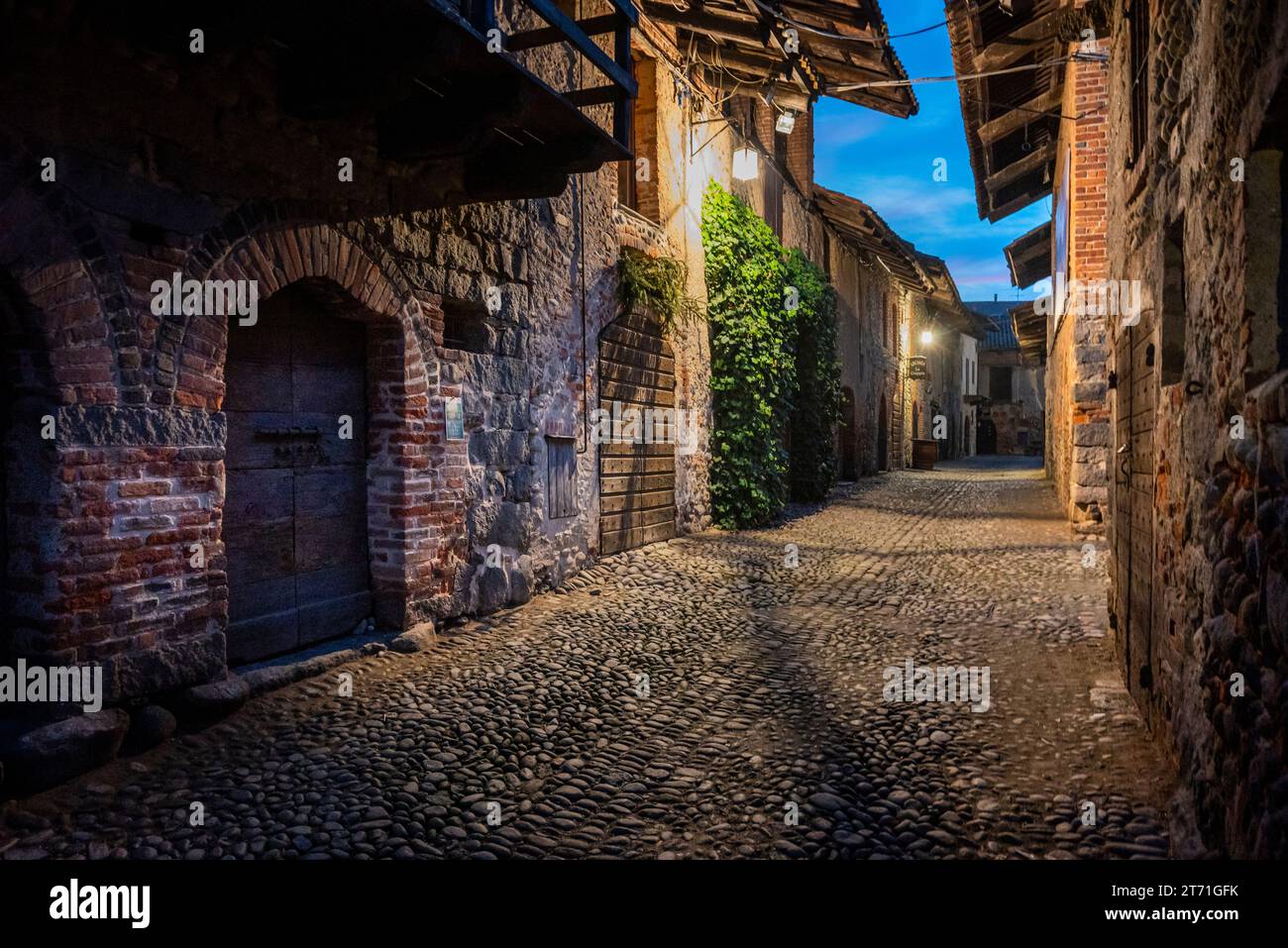 Italy, Recipe of Candelo. Panorama of a medieval village imagine ...