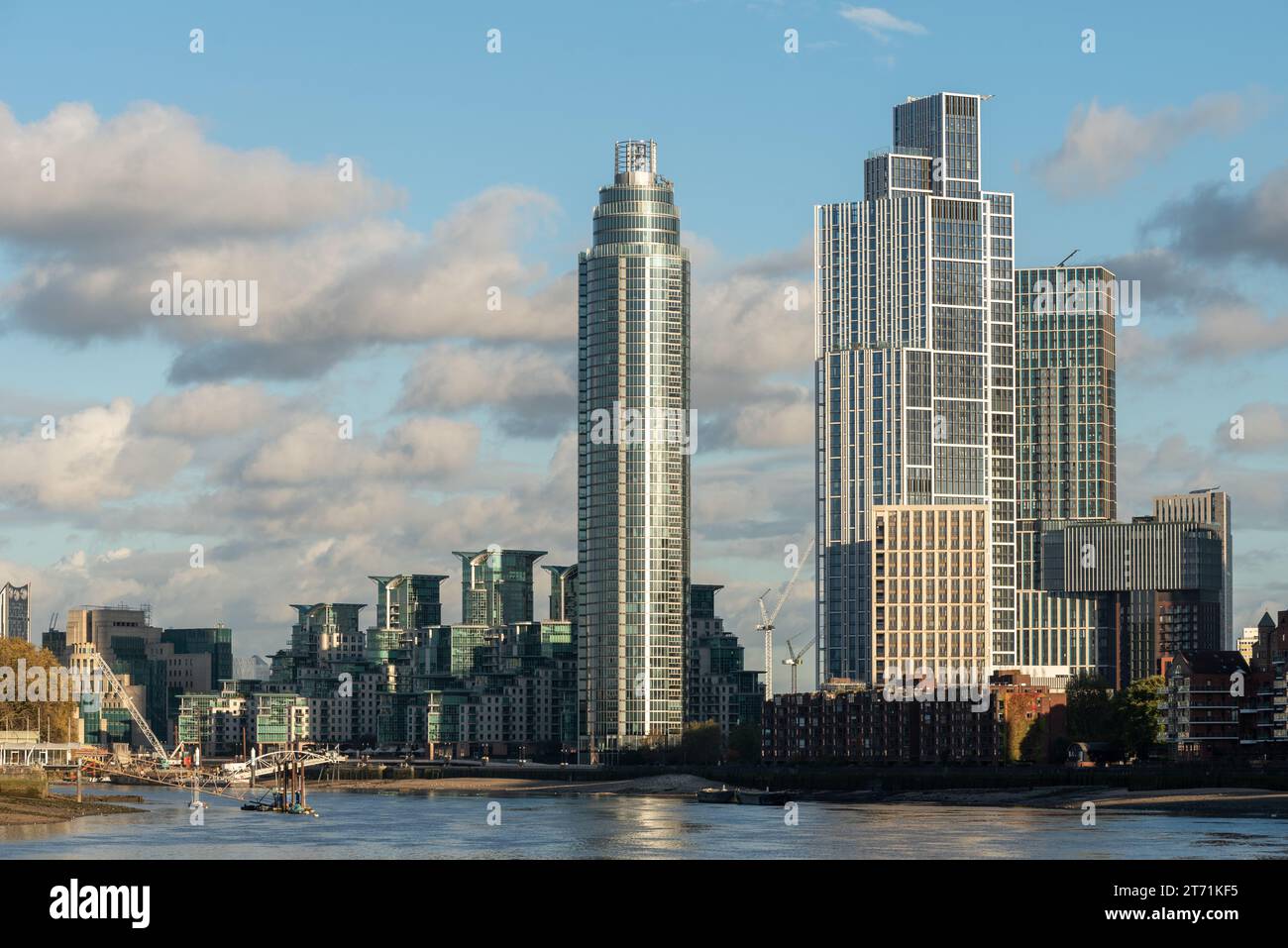 Cityscape of tall buildings on the edge of the river Thames in the ...