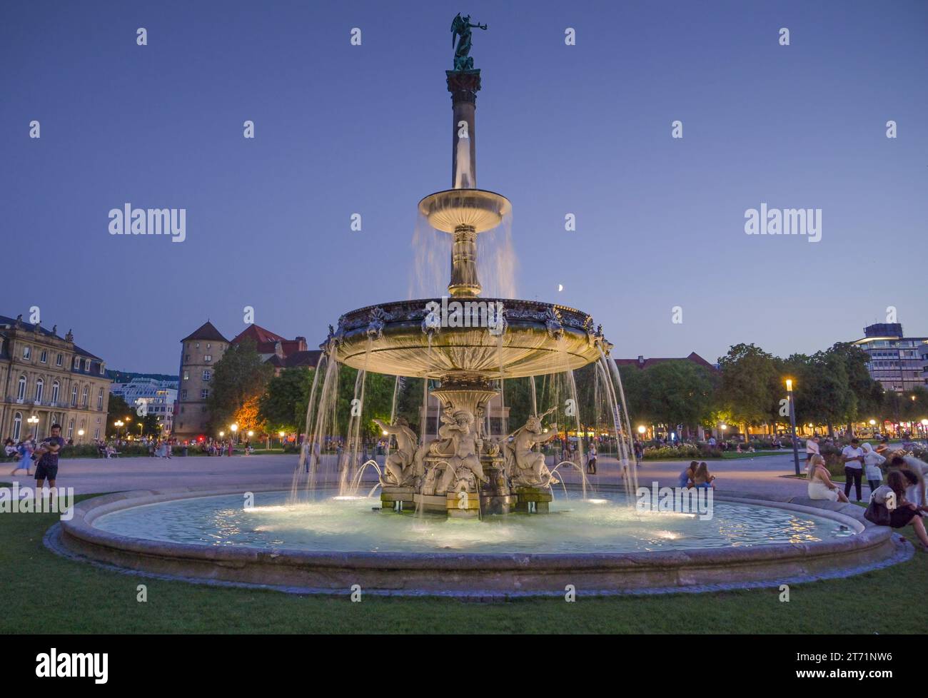 Schlossplatz springbrunnen hi-res stock photography and images - Alamy