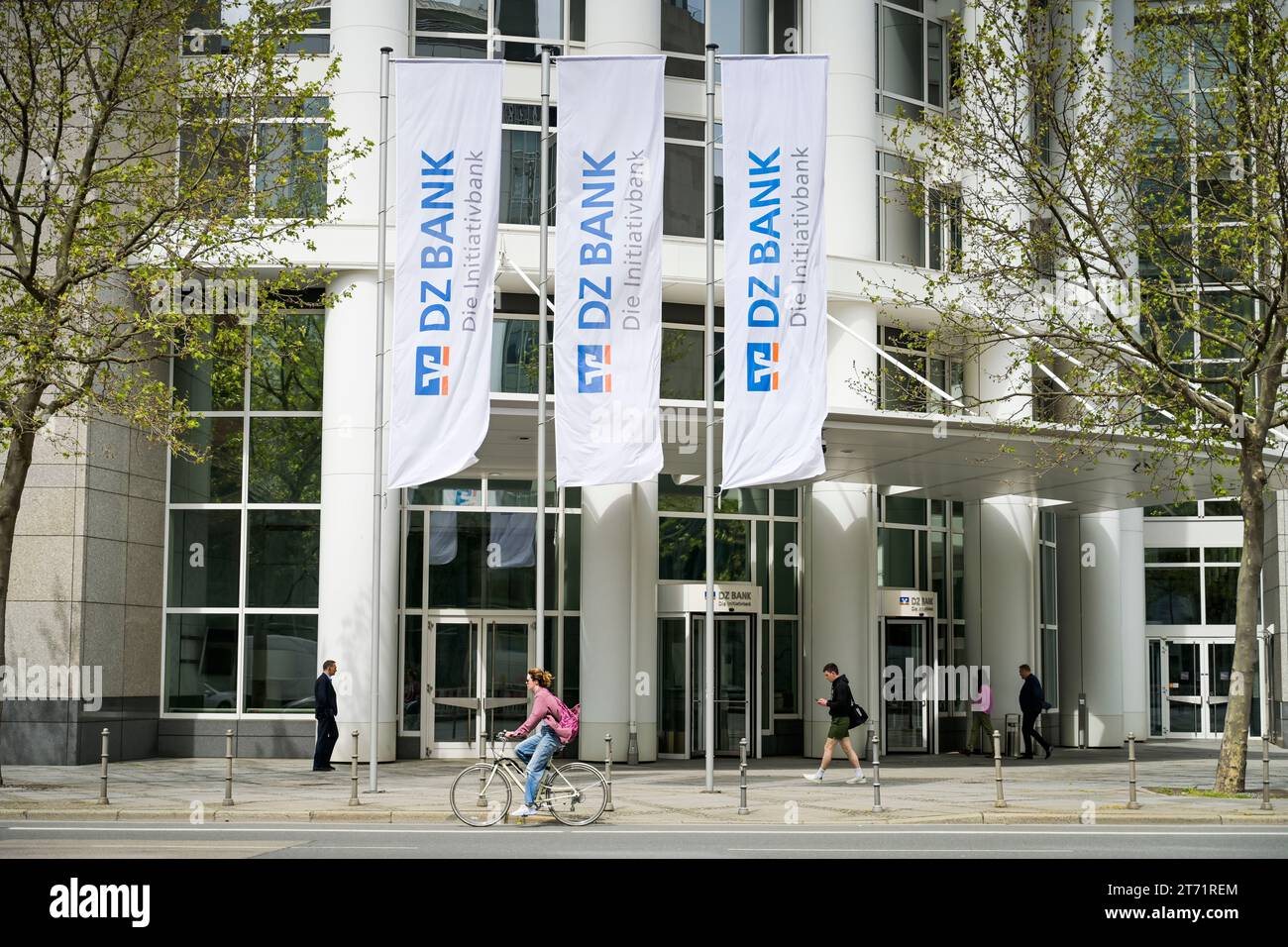Dz logo hi-res stock photography and images - Alamy