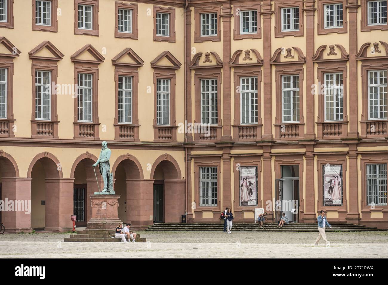 Schloss Mannheim, Bismarckstraße, Mannheim, Baden-Württemberg, Deutschland Stock Photo - Alamy
