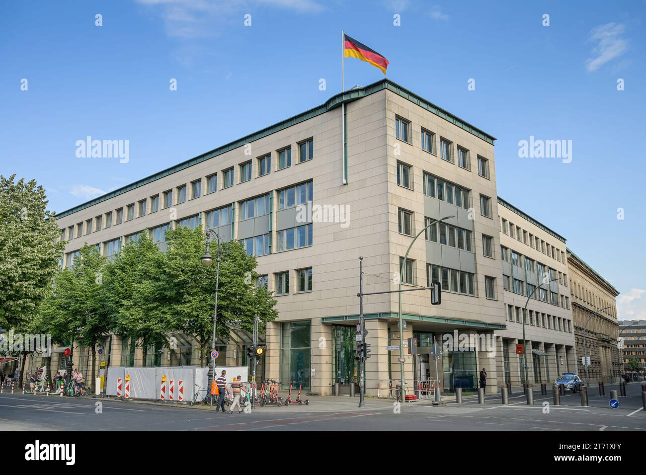 Deutscher Bundestag, Bürogebäude, Matthias-Erzberger-Haus, Unter den ...