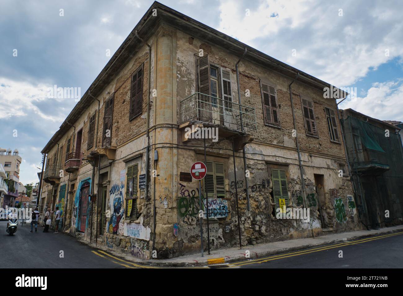 Derelict building in downtown Larnaca, Cyprus Stock Photo - Alamy