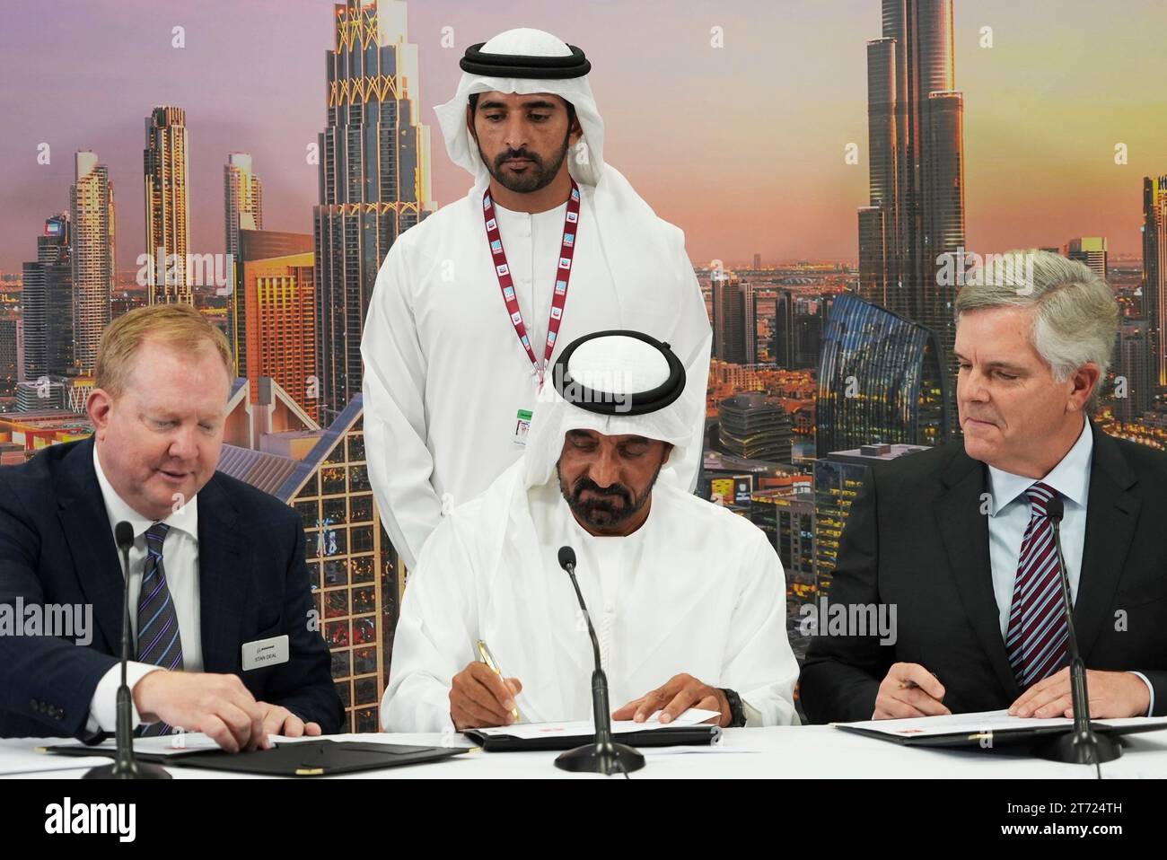 From left, Boeing Co. Vice President Stan Deal, Emirates CEO and ...