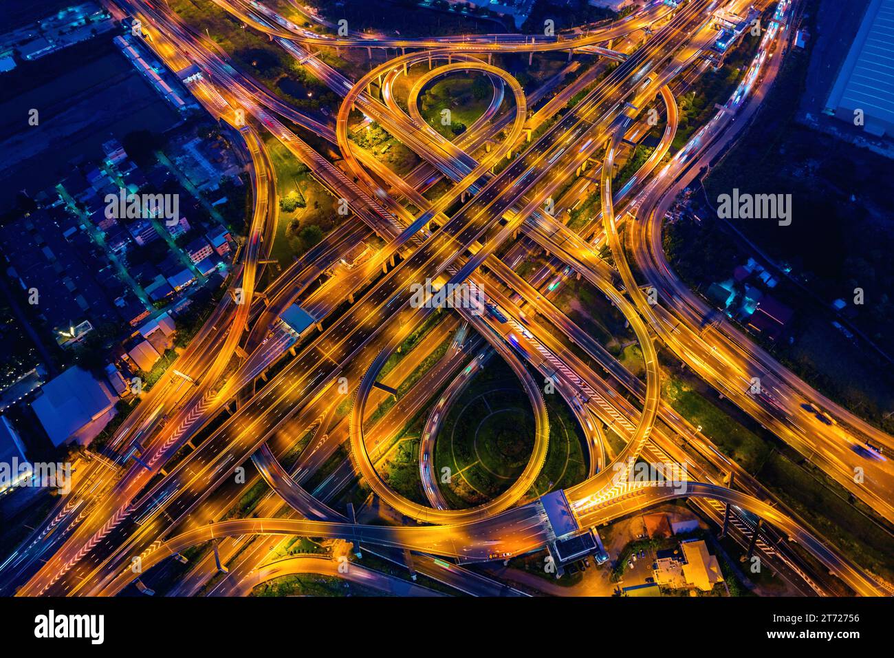 Traffic on massive highway interchange hi-res stock photography and ...