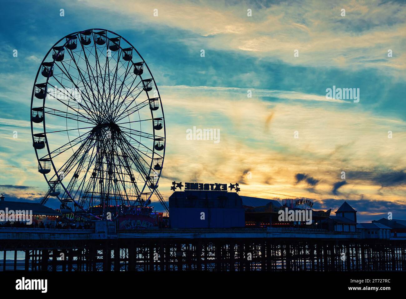Cityscape photo of the ferry's wheel in Blackpool Stock Photo - Alamy