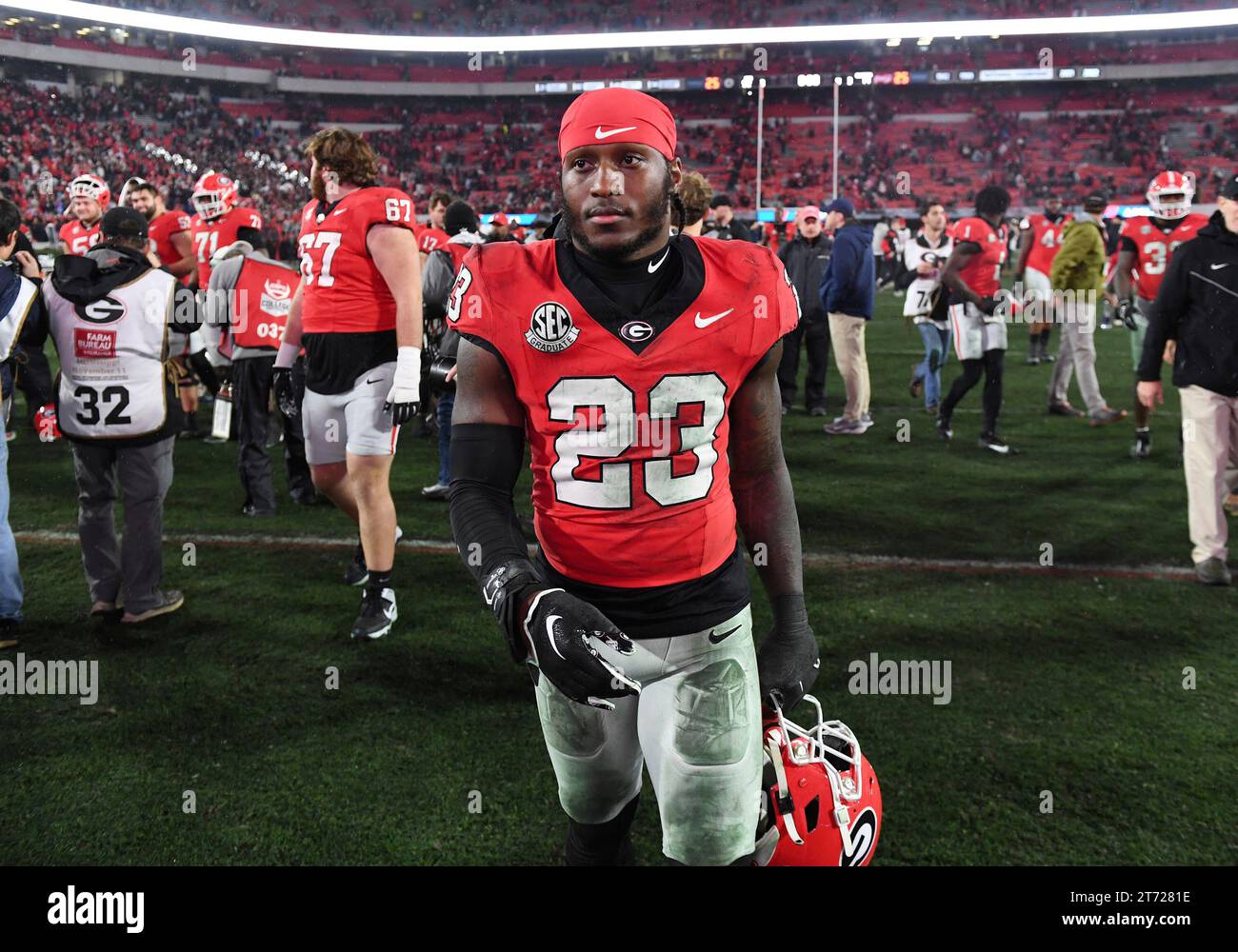ATHENS, GA - NOVEMBER 11: Georgia Bulldogs Defensive Back Tykee Smith ...