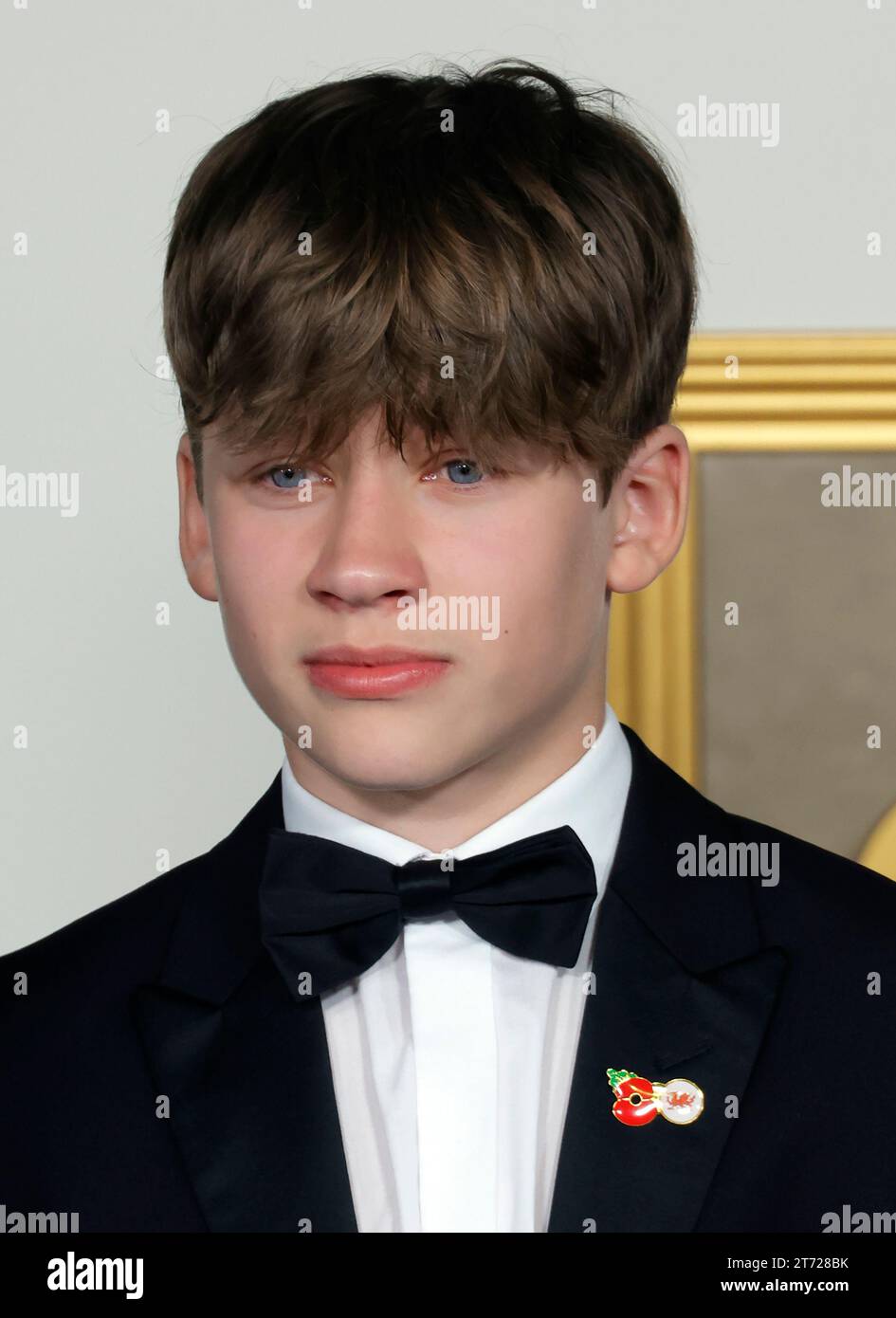 Los Angeles, Ca. 12th Nov, 2023. Fflyn Edwards, at Netflix' The Crown ...