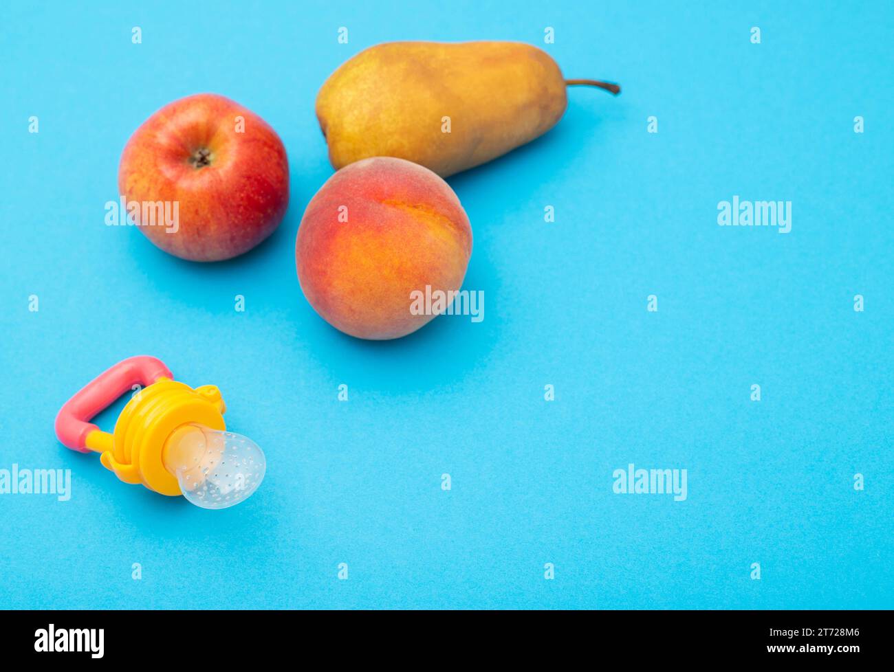 Chewing reflex hi-res stock photography and images - Alamy