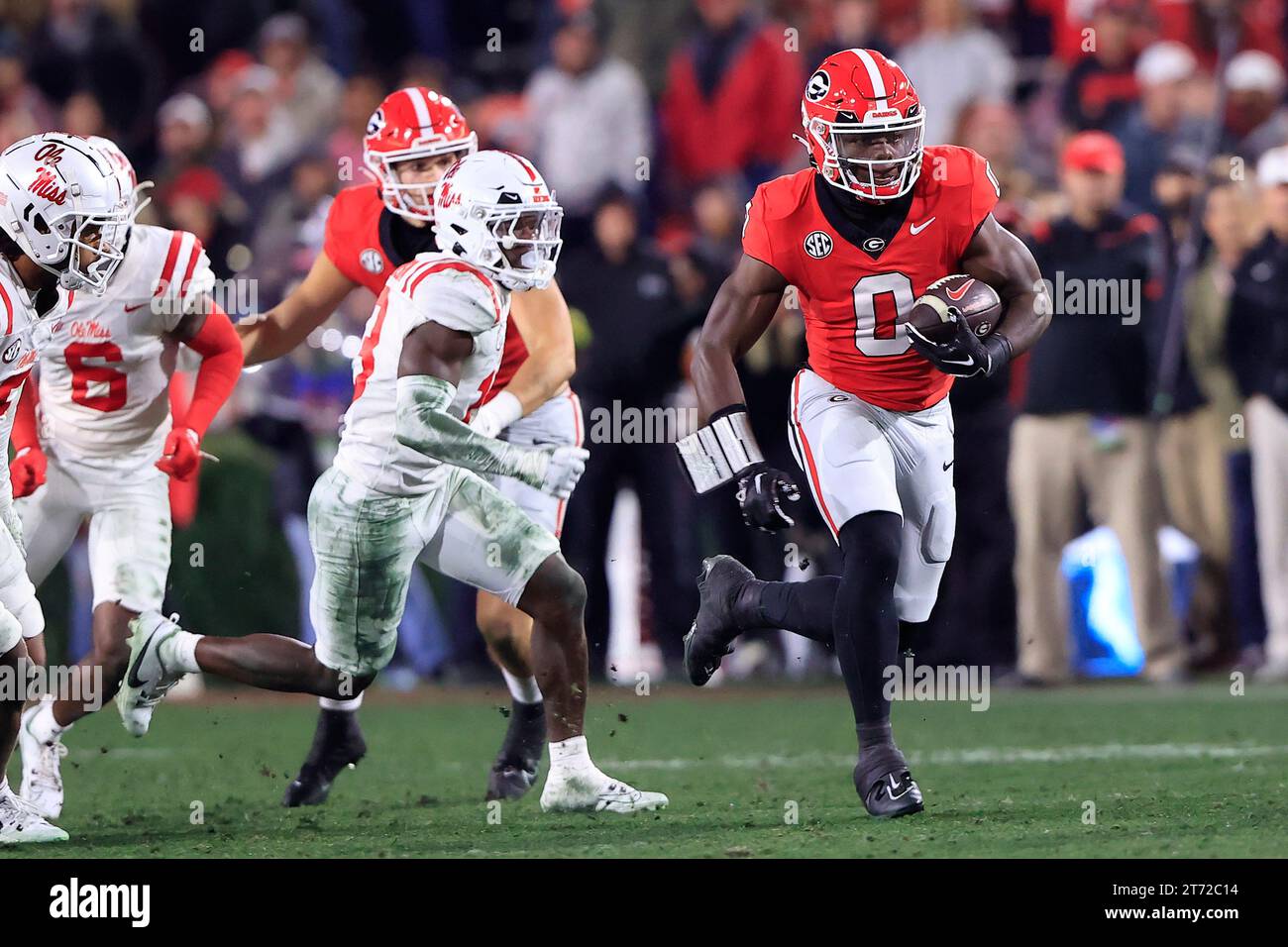 ATHENS, GA - NOVEMBER 11: Georgia Bulldogs running back Roderick ...