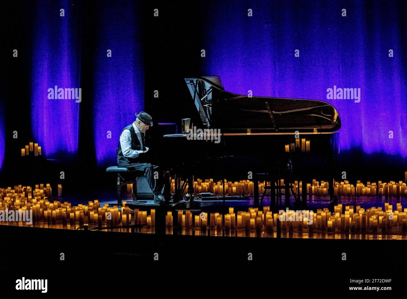 Italian singer Music Concert - Fiorella Mannoia & Danilo Rea - Luce ...