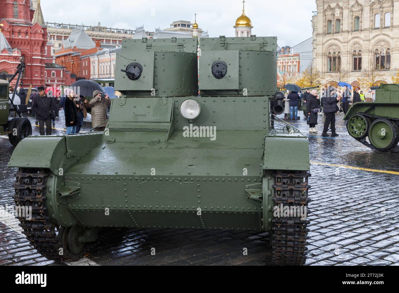 An open-air museum on Red Square in honor of the 82nd anniversary of ...