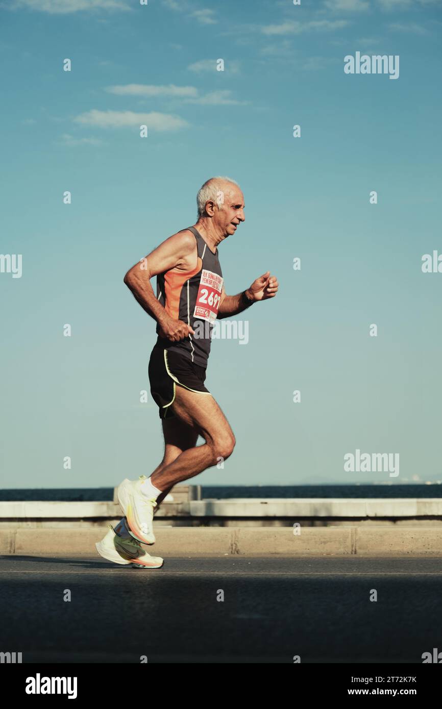 Captured mid stride hi-res stock photography and images - Alamy