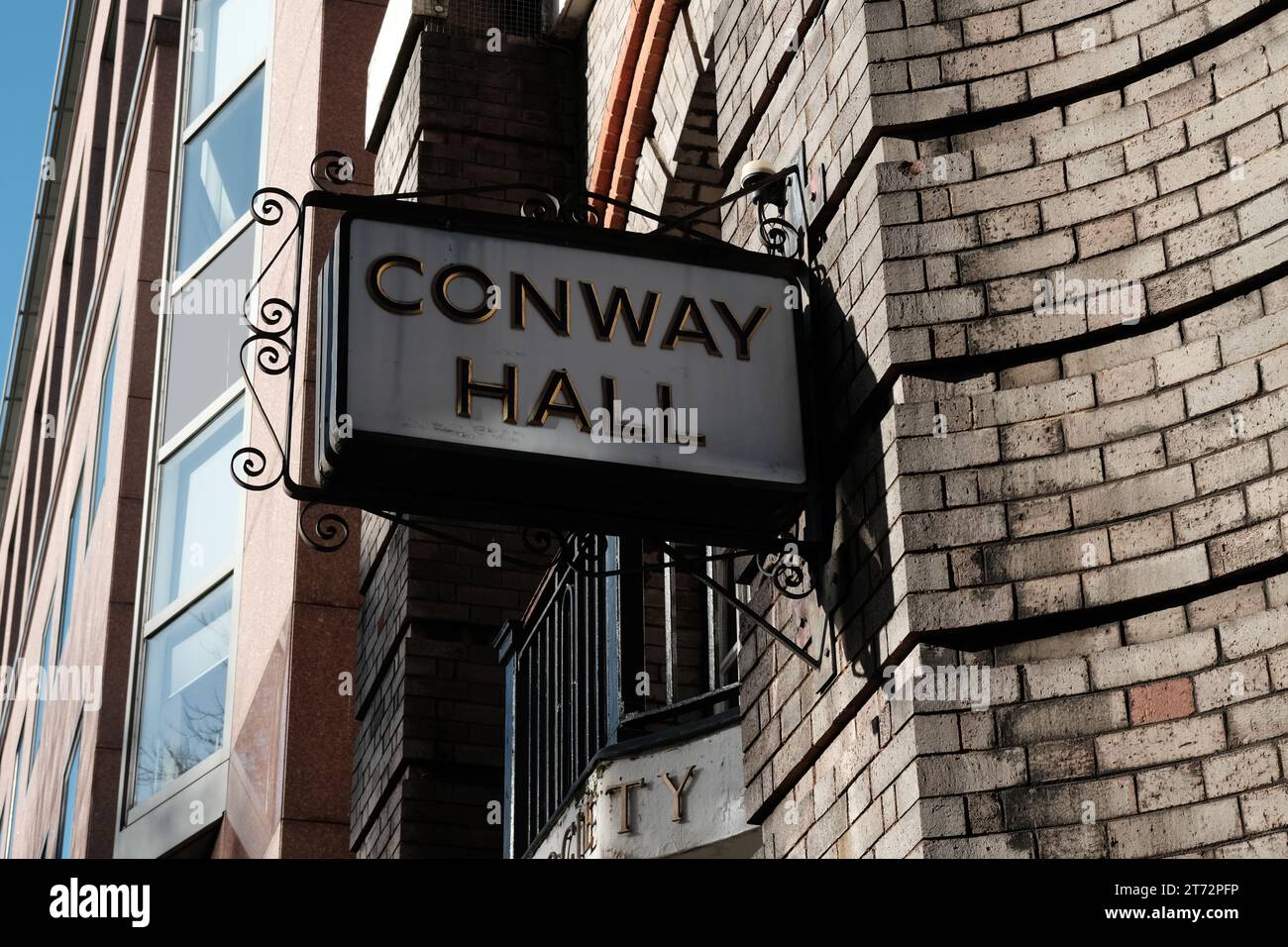 Conway hall red lion square london hi-res stock photography and images ...