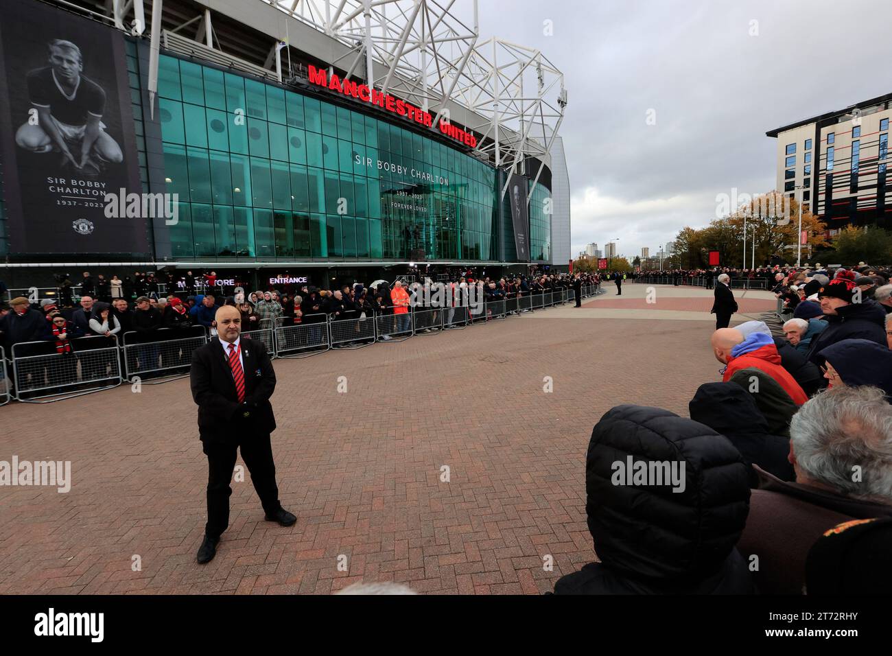 Crowds line up outside Old Trafford awaiting Bobby Charltons funeral ... Crowds line up outside Old Trafford awaiting Bobby Charltons funeral ...