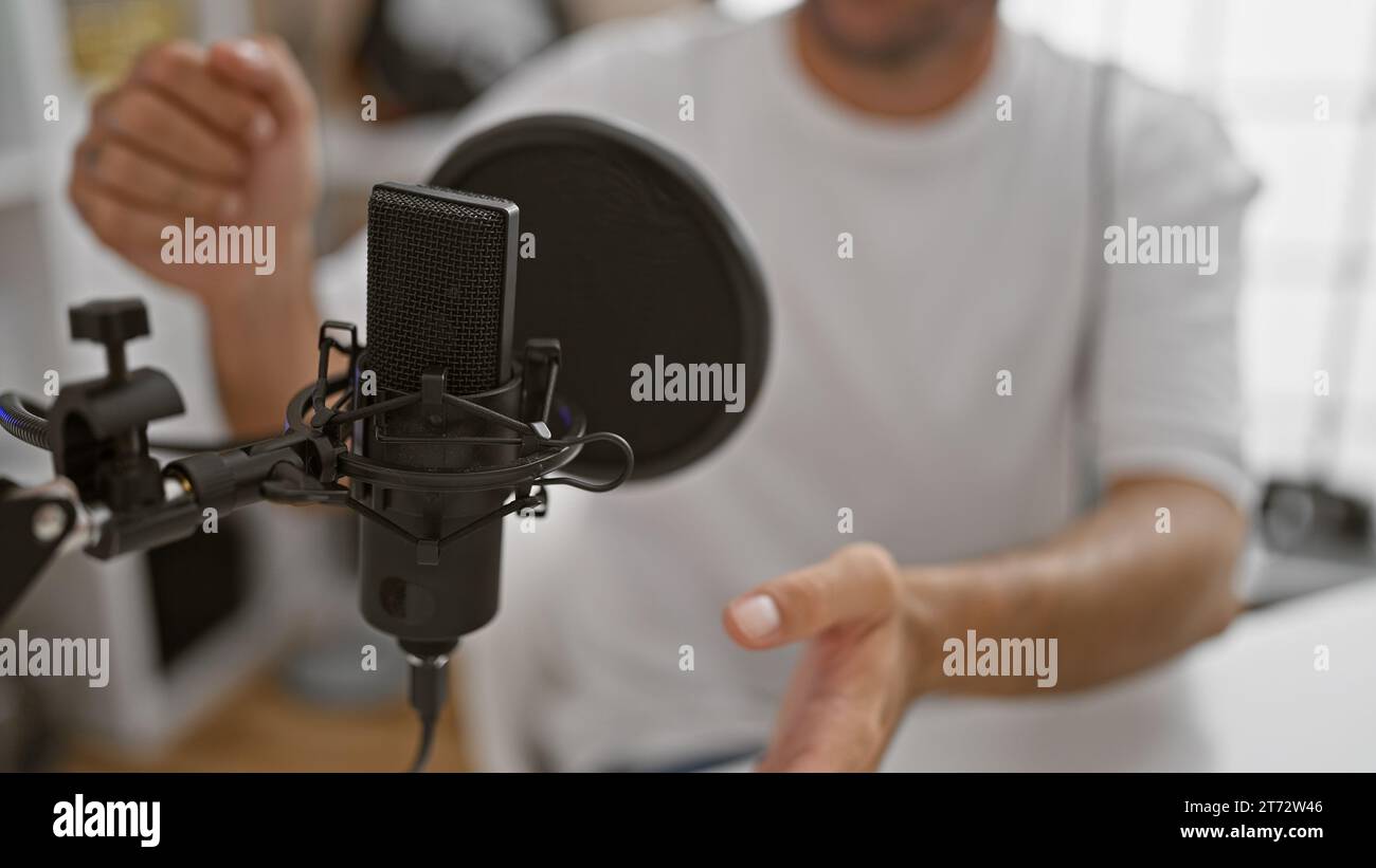 Informative speech hi-res stock photography and images - Alamy
