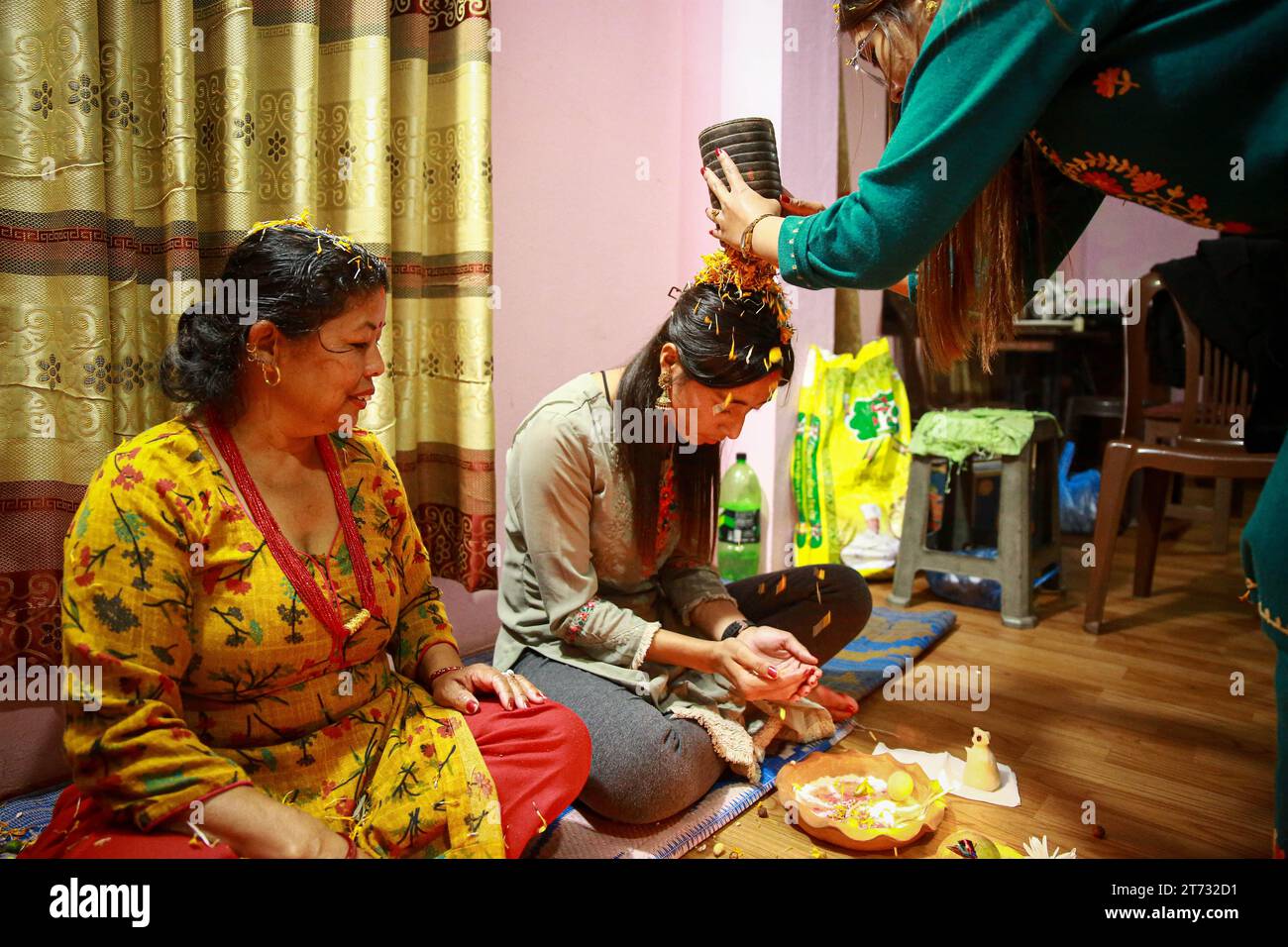 Mha puja hi-res stock photography and images - Alamy
