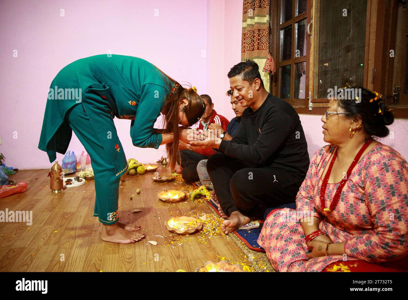 Mha puja hi-res stock photography and images - Alamy