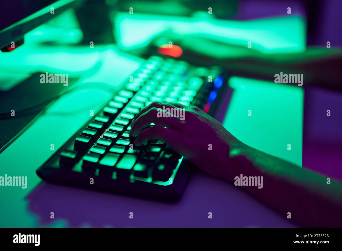 Young hispanic woman streamer using computer at street Stock Photo - Alamy