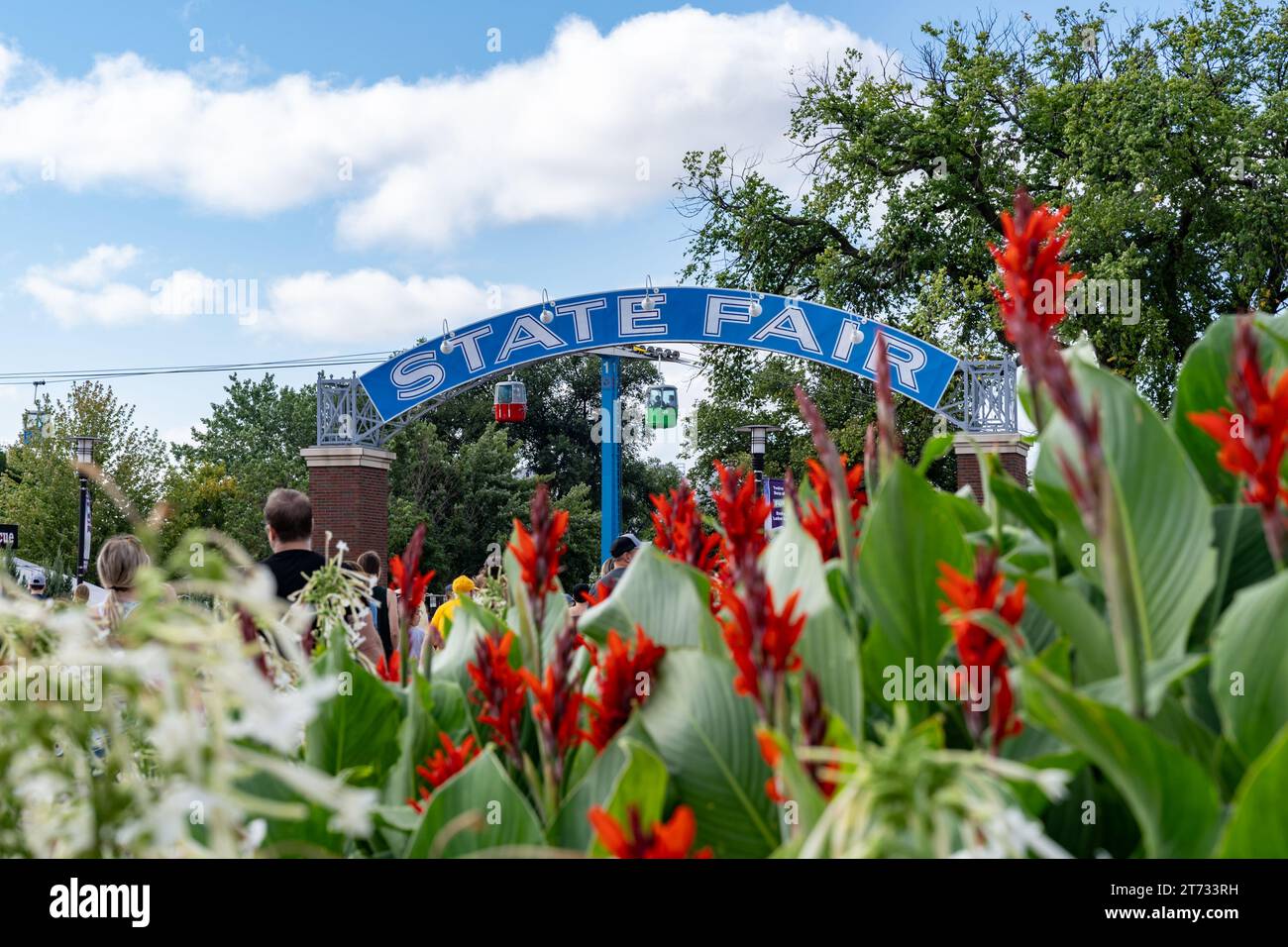 Minnesota state fair entrance hi-res stock photography and images - Alamy