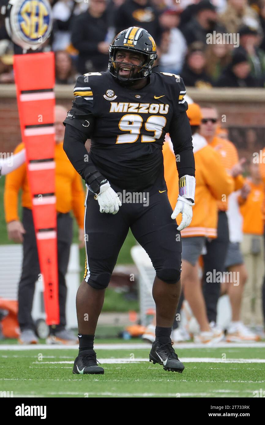 COLUMBIA, MO - NOVEMBER 11: Missouri Tigers defensive lineman Realus ...