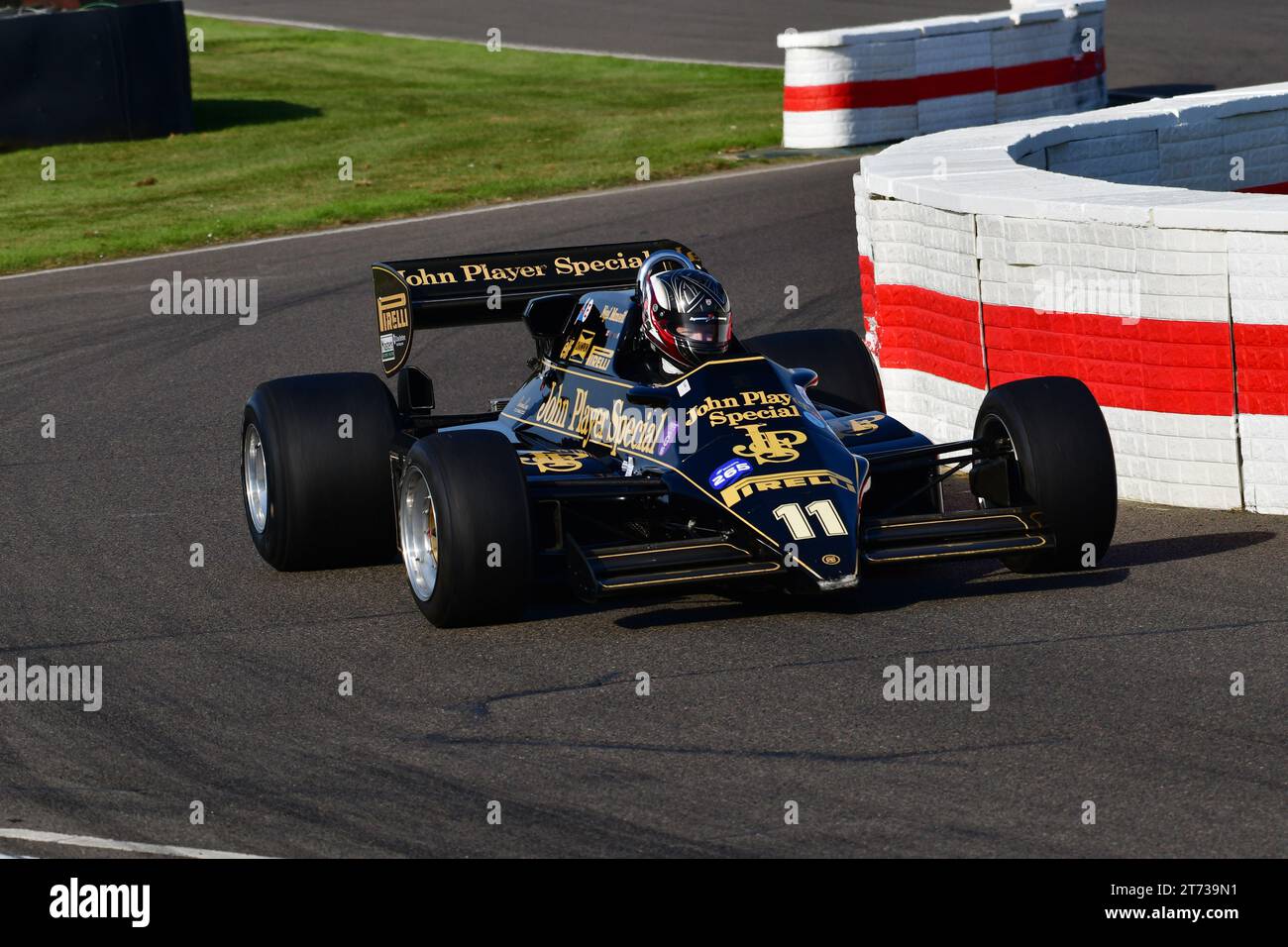 Michael Lyons, Lotus-Cosworth 92, 75 Years of Lotus, a parade of cars ...