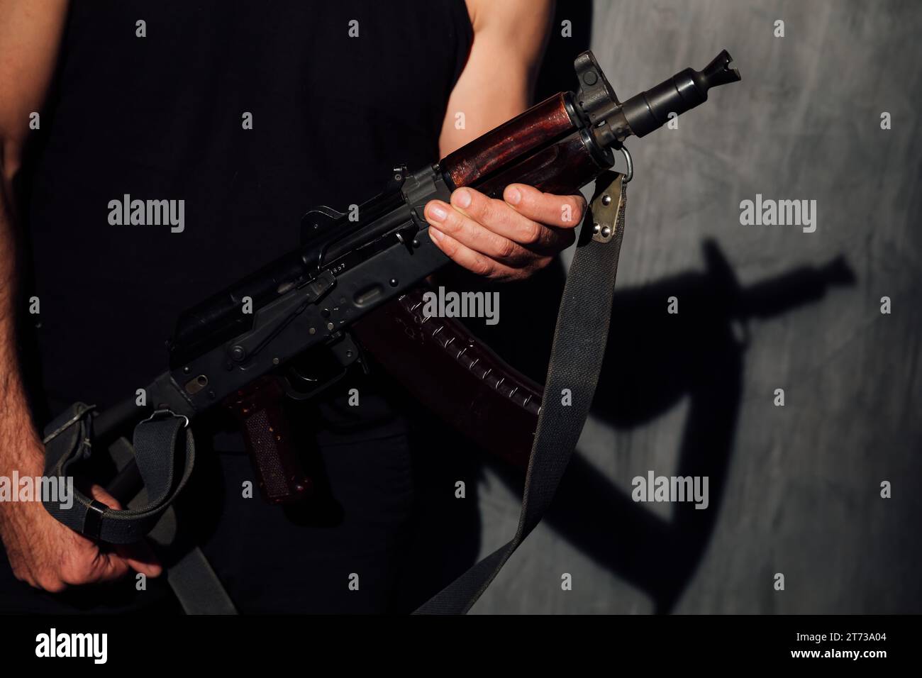 Ukraine kalashnikov assault rifle hi-res stock photography and images ...