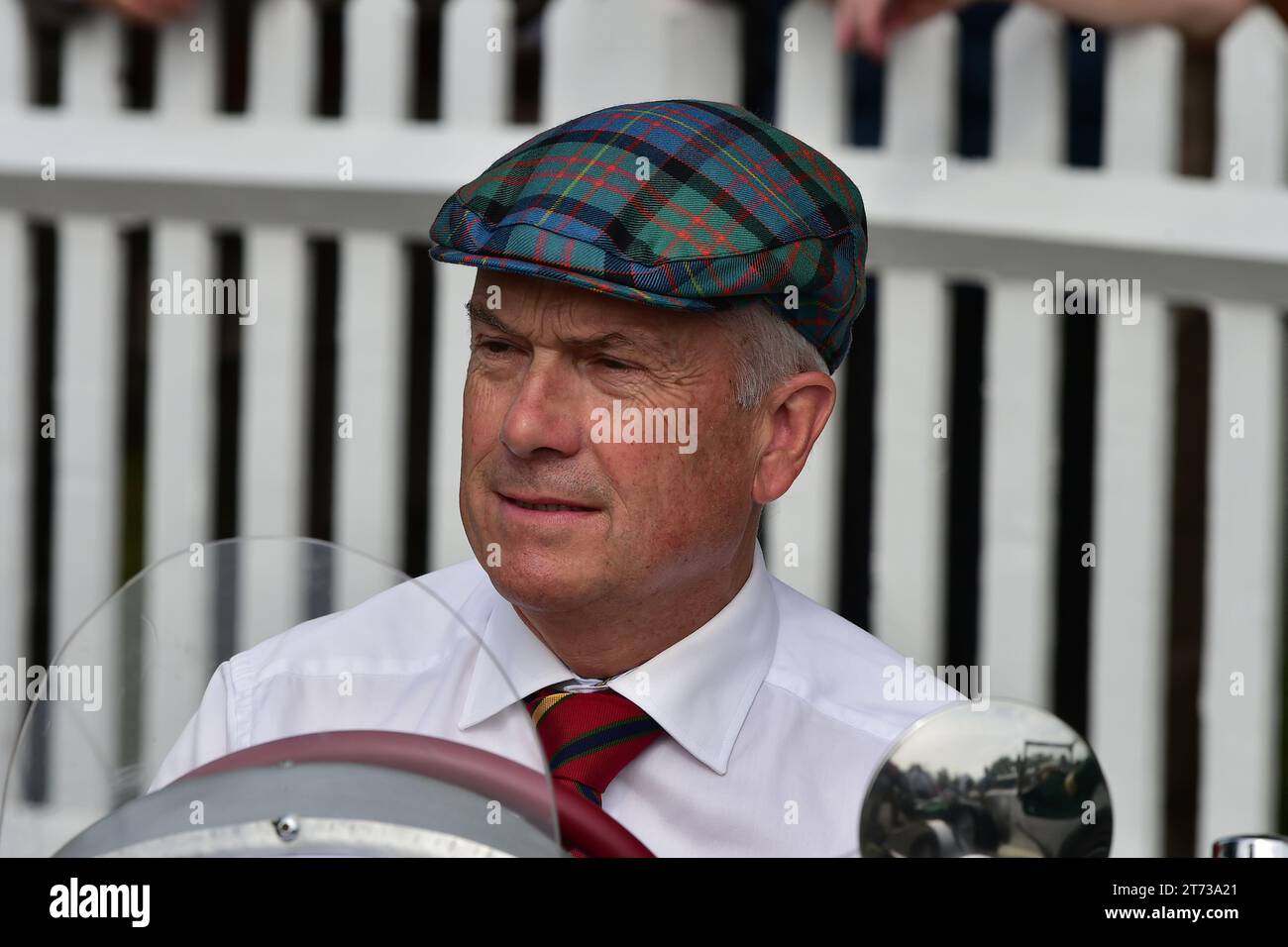 Clive Chapman, 75 Years of Lotus, a parade of cars from the first ...