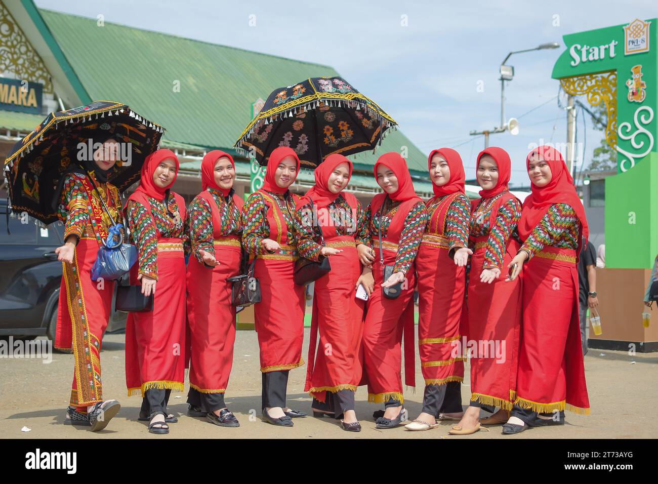 Aceh, Indonesia - November, 2023: Acehnese cultural parade, displaying ...