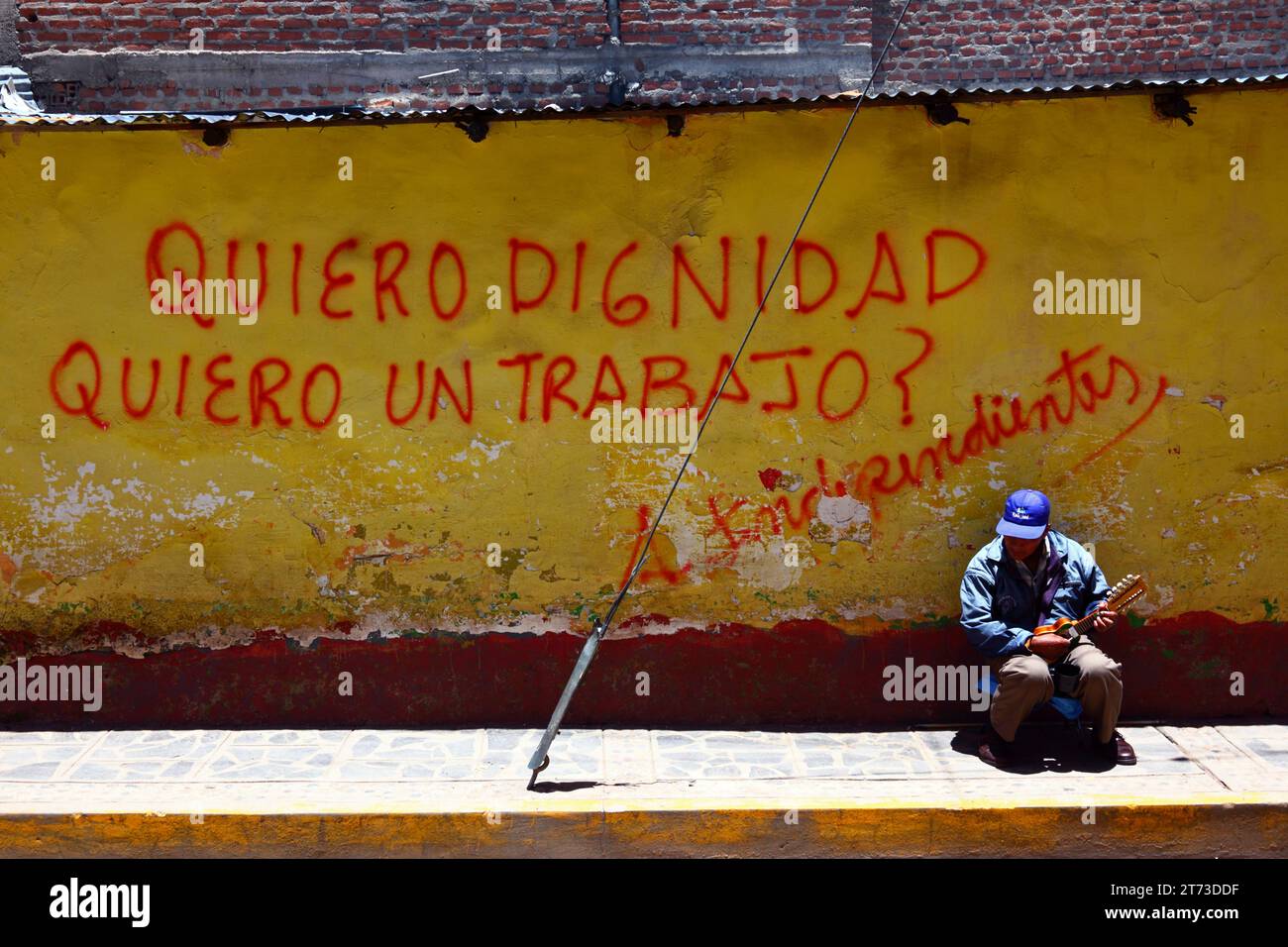 Quiero un trabajo hi-res stock photography and images - Alamy