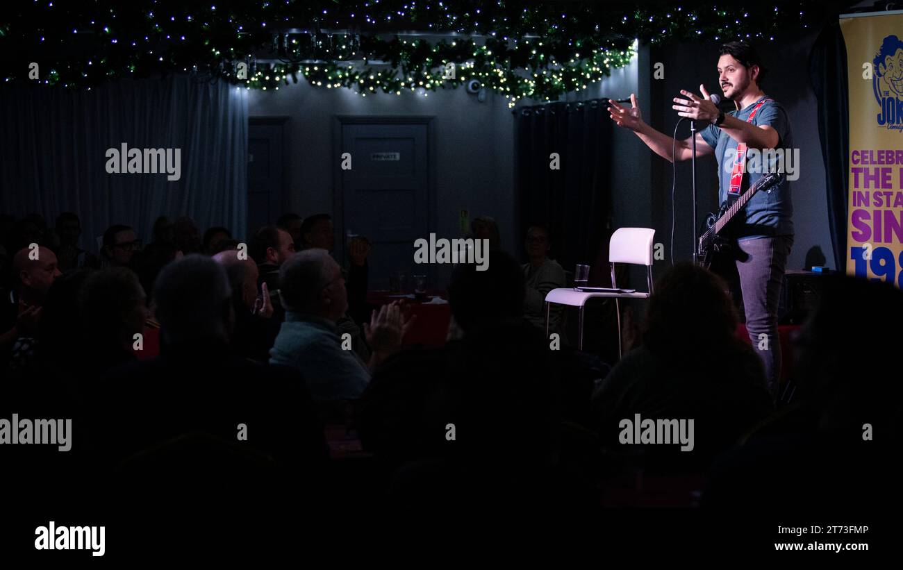 Ignacio Lopez, Nine IG Fails UK Tour, Stand Up Comedian, Southend-on ...