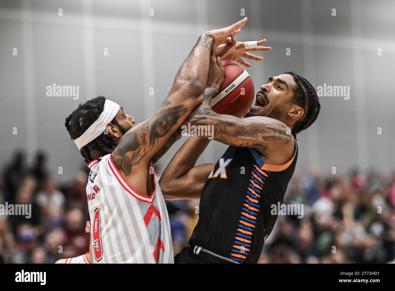 Basketball mo hi-res stock photography and images - Alamy