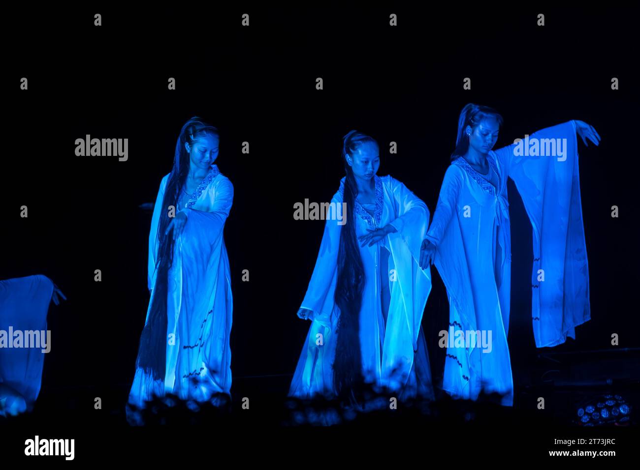 Liu font hi-res stock photography and images - Alamy
