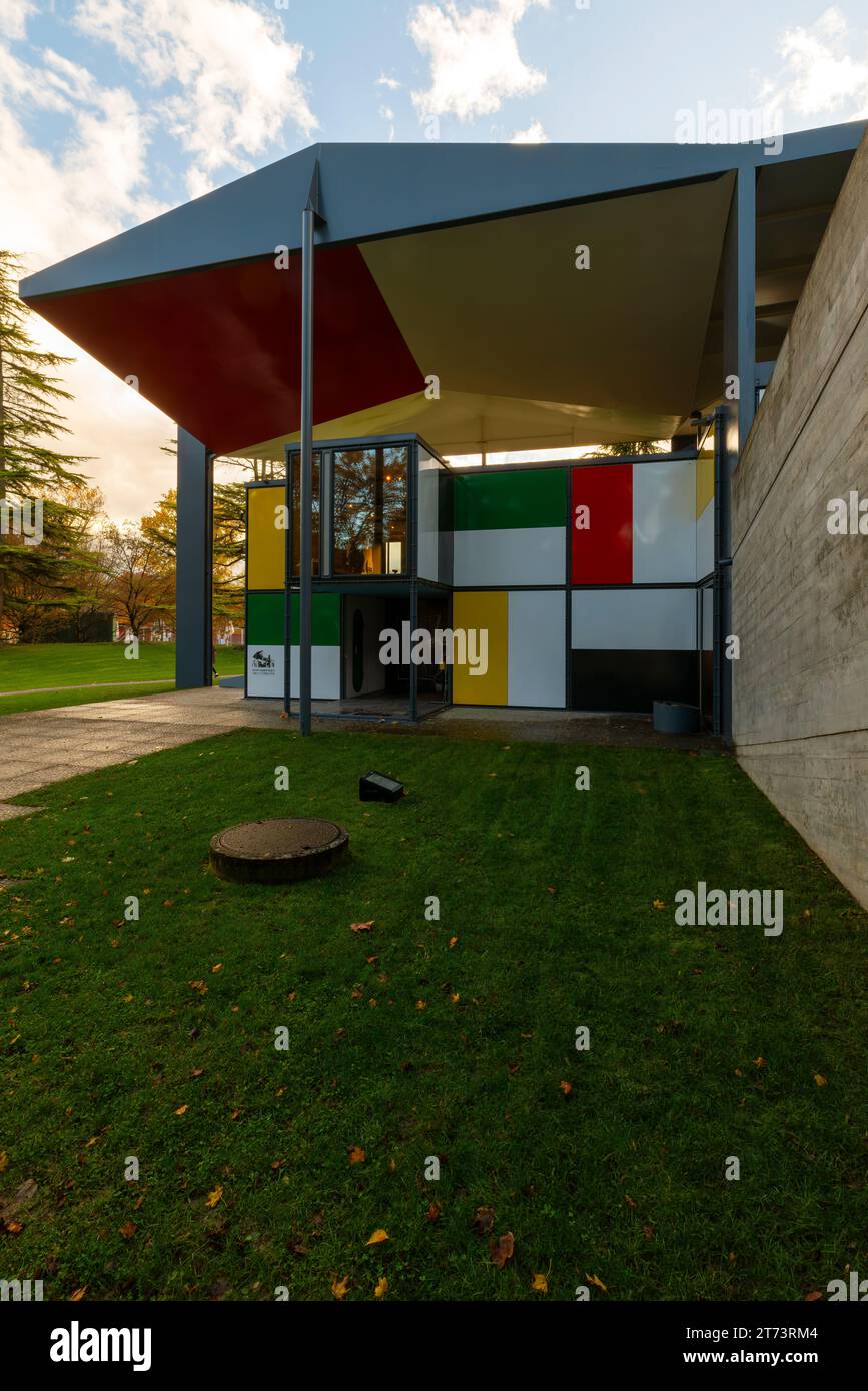 Pavillon Le Corbusier or Heidi Weber House designed by La Corbusier ...