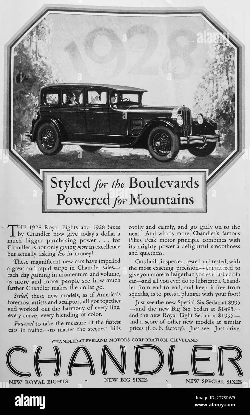 Chandler cars Black and White Stock Photos & Images - Alamy