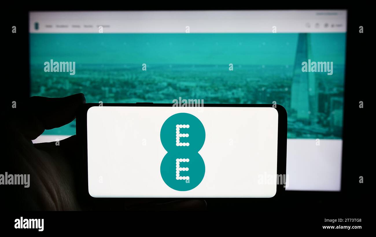 Ee logo hi-res stock photography and images - Alamy