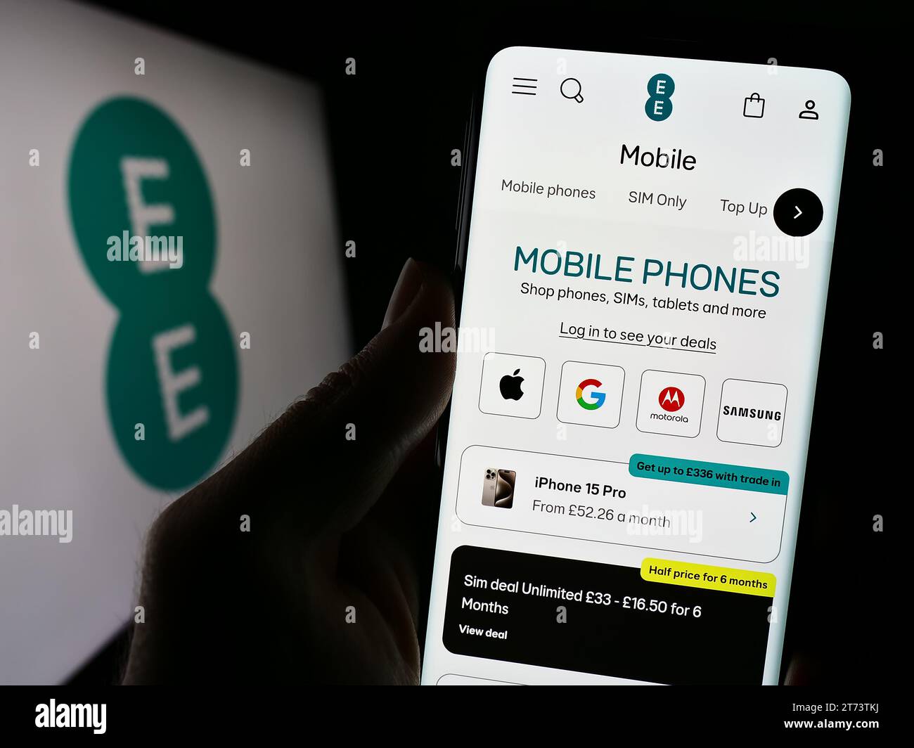 Ee logo hi-res stock photography and images - Alamy