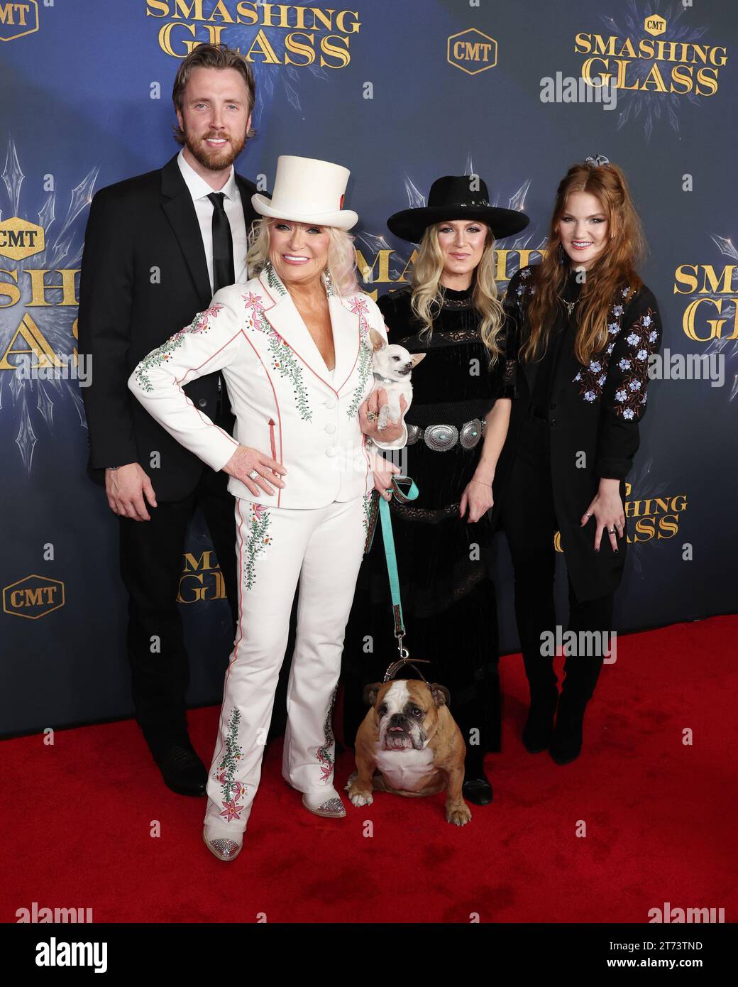 Nashville, USA. 13th Nov, 2022. Beau Grayson Tucker and Tanya Tucker ...