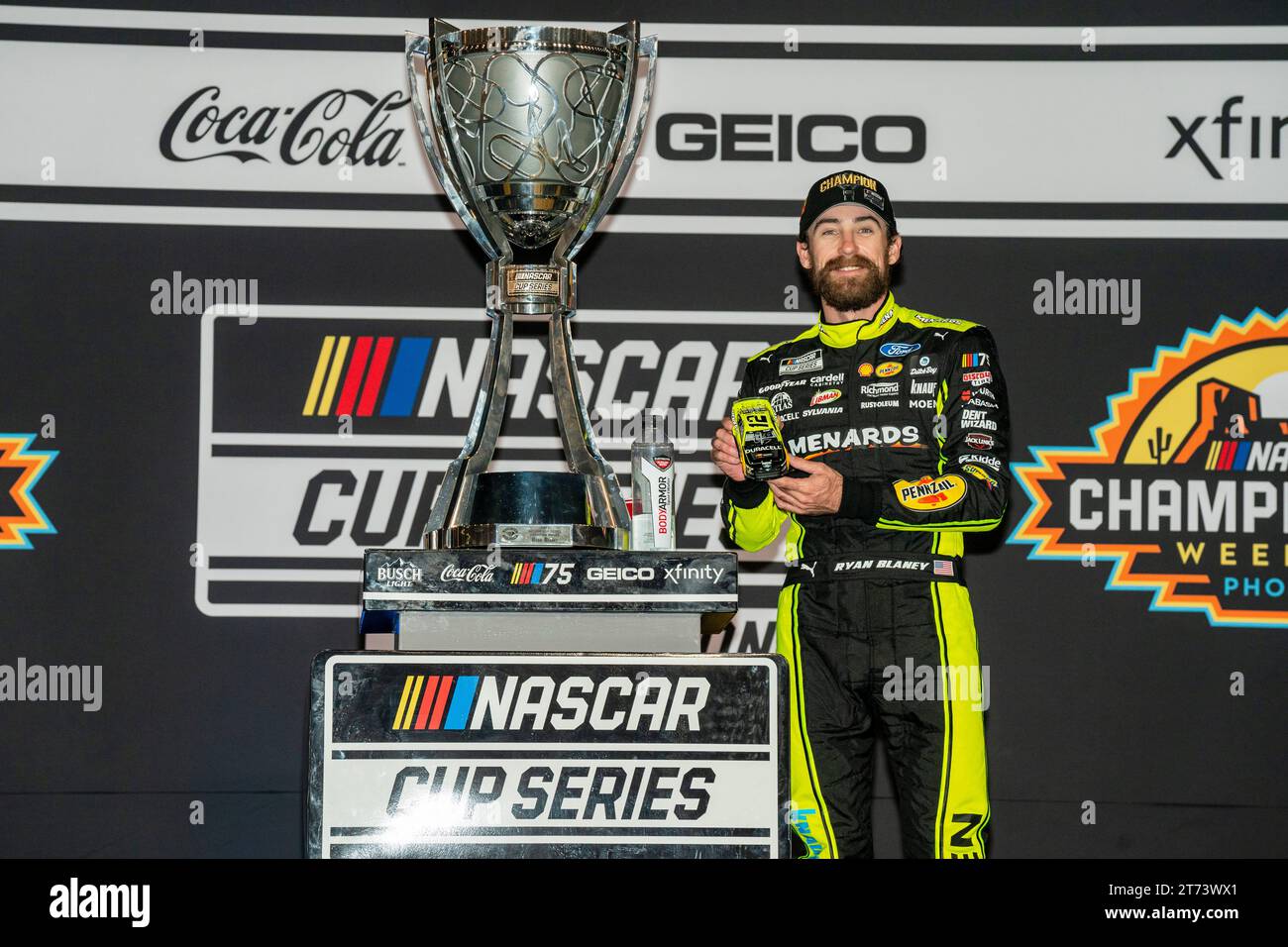 Avondale, AZ, USA. 5th Nov, 2023. NASCAR Cup Series Driver Ryan Blaney ...