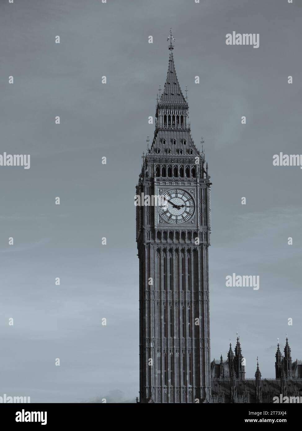 Black and White, Dusk view of Big Ben, Clock Tower, Elizabethan Tower ...