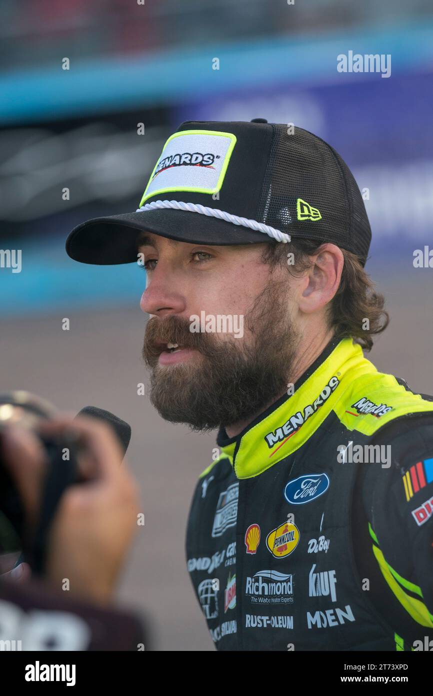 Avondale, AZ, USA. 5th Nov, 2023. NASCAR Cup Series Driver Ryan Blaney ...