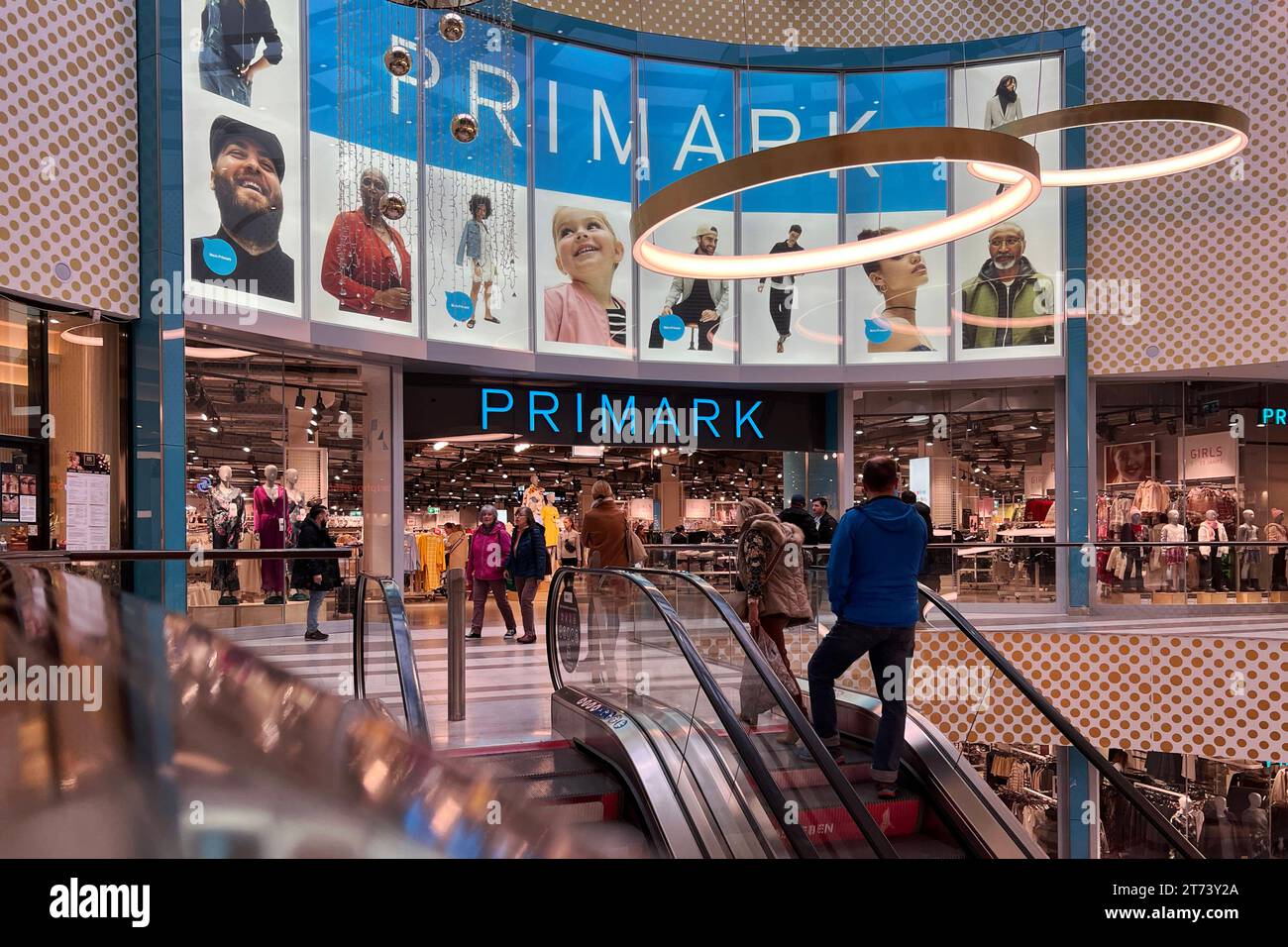 Pep stores hi-res stock photography and images - Alamy