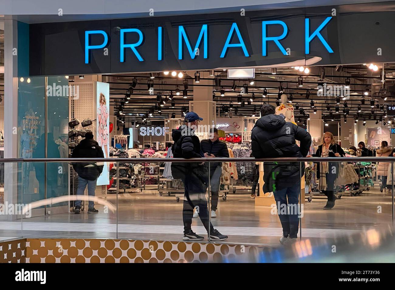 Pep stores hi-res stock photography and images - Alamy