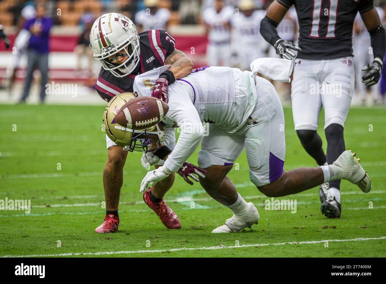 November 12, 2023: Texas Southern Tigers cornerback Perry Wells (31 ...