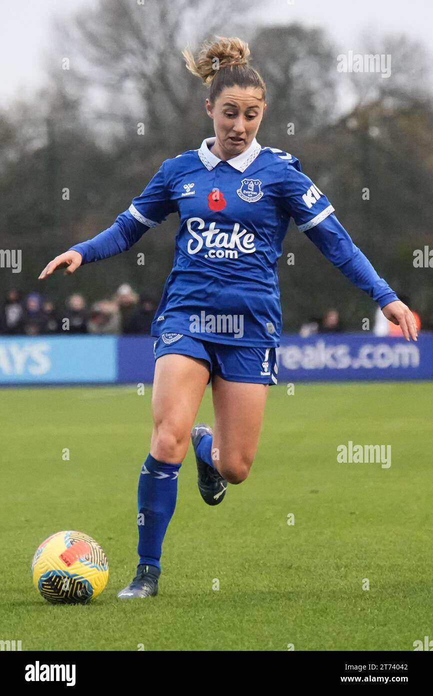 Everton FC v Chelsea FC Barclays Women´s Super League WALTON HALL PARK ...