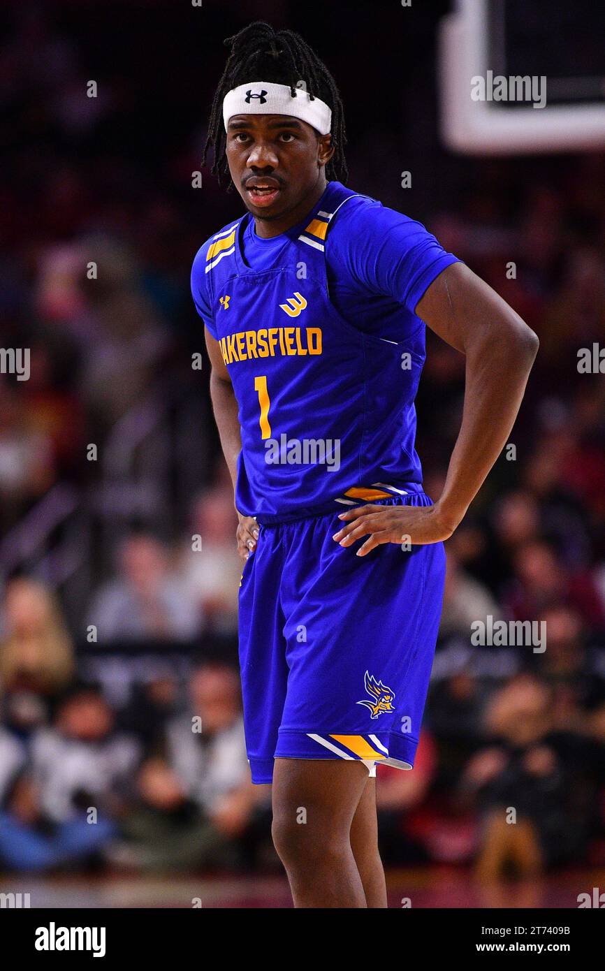 LOS ANGELES, CA - NOVEMBER 09: CSU Bakersfield Roadrunners guard Kaleb ...