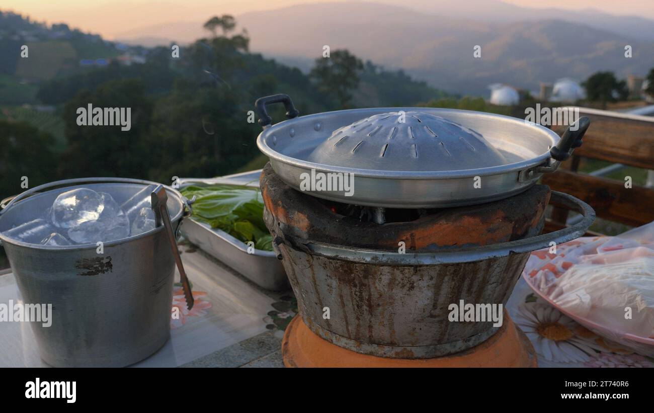 Moo kata hi-res stock photography and images - Alamy