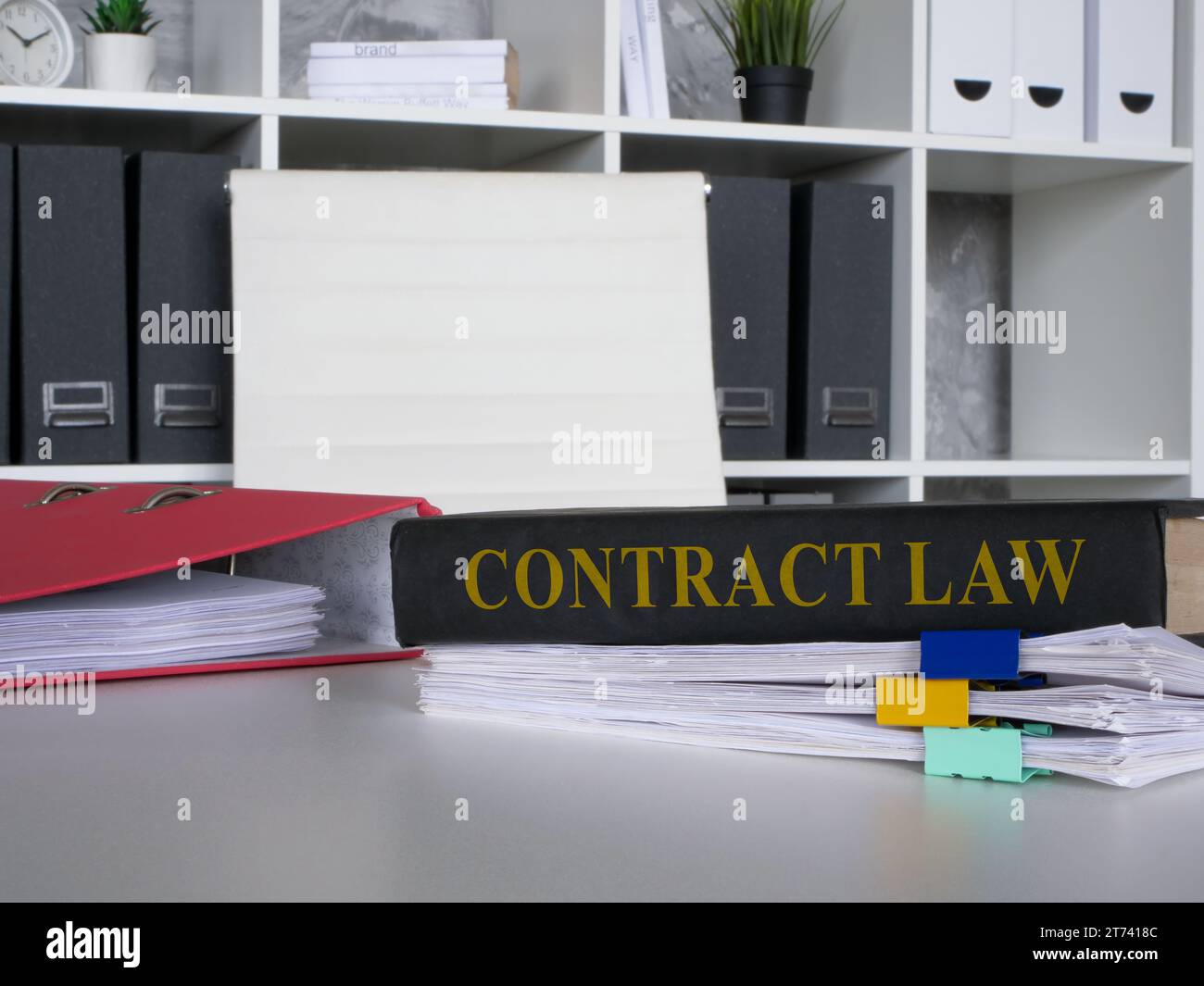 Law case book hi-res stock photography and images - Alamy
